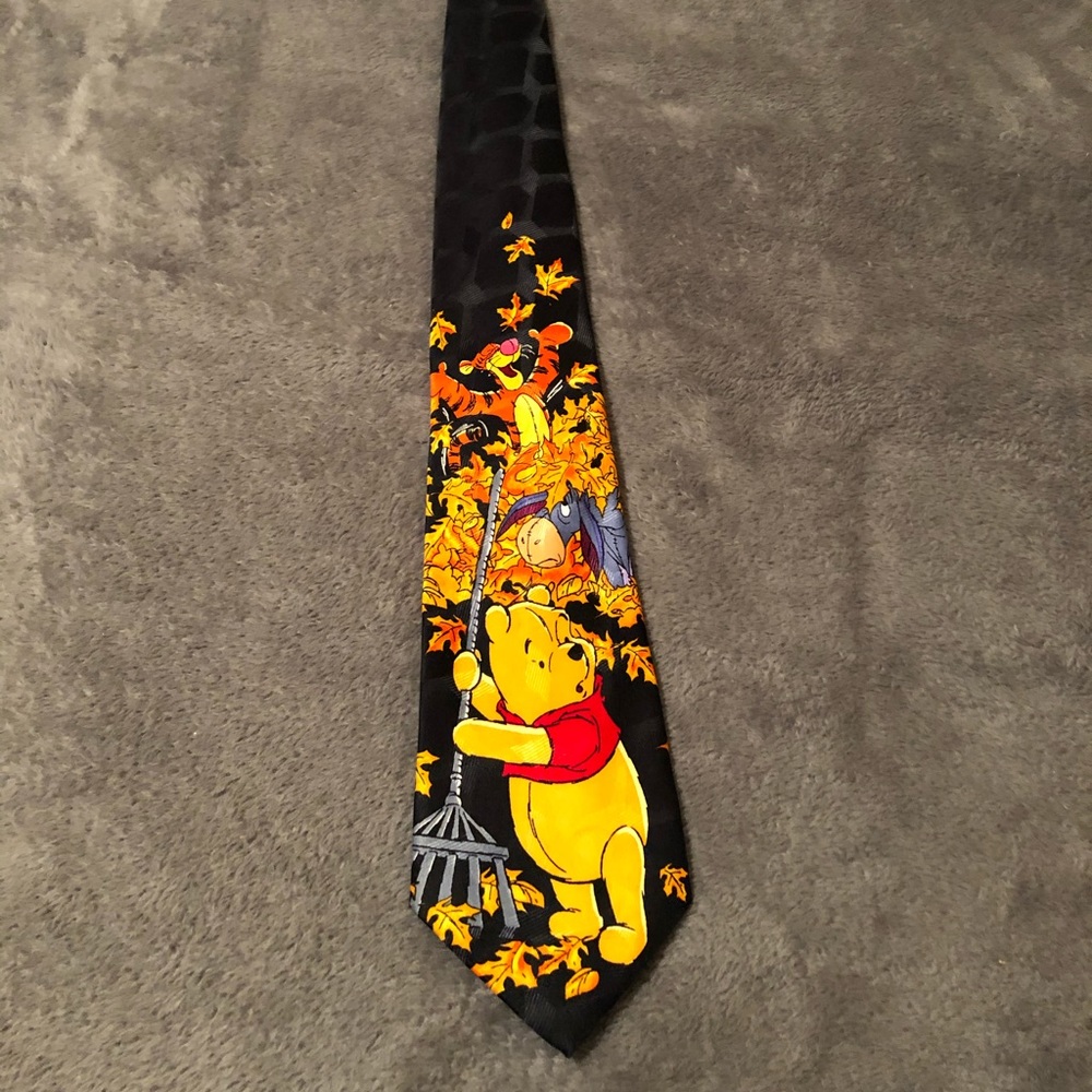 Winnie The Pooh, Eeyore, & Tigger Fall/Autumn Tie - Gem